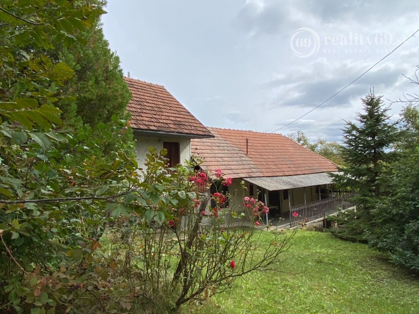 MAĎARSKO - VARBÓC 3 IZBOVÝ RODINNÝ DOM V PEKNOM PROSTREDÍ NA VIDIEKU ...