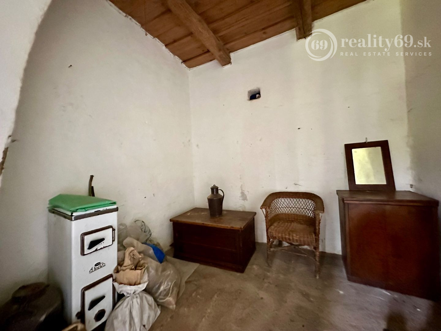 MAĎARSKO - VARBÓC DOM VO VÝBORNOM STAVE, VEĽKÝ POZEMOK. | Reality69